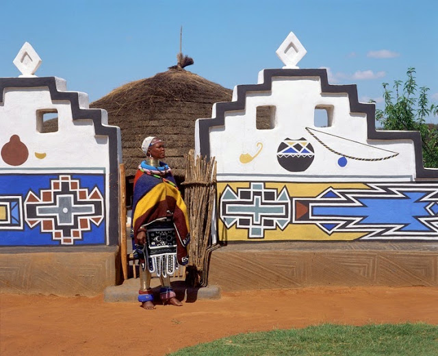White Wolf : Sacred ancestral geometry by women of the Ndebele tribe ...
