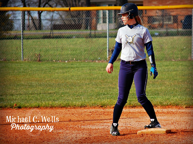 Fairdale Bulldogs 17 - Moore Mustangs 1