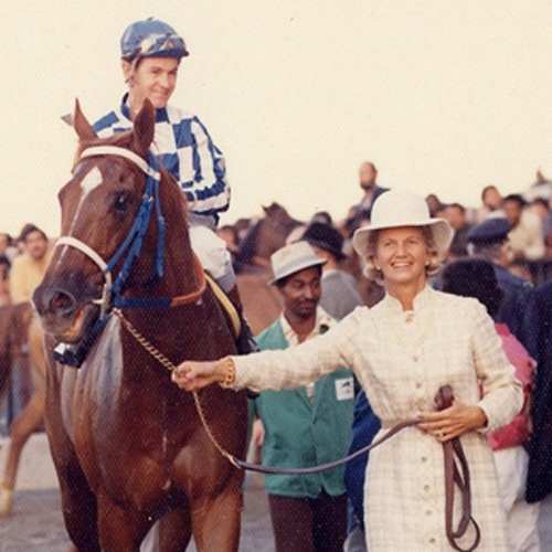 Mis Publicaciones Recientes: Penny Chenery y la triple corona.