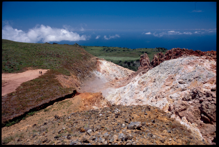 Tourisme au Mexique: Evermann Volcano est un volcan sur l'île de ...