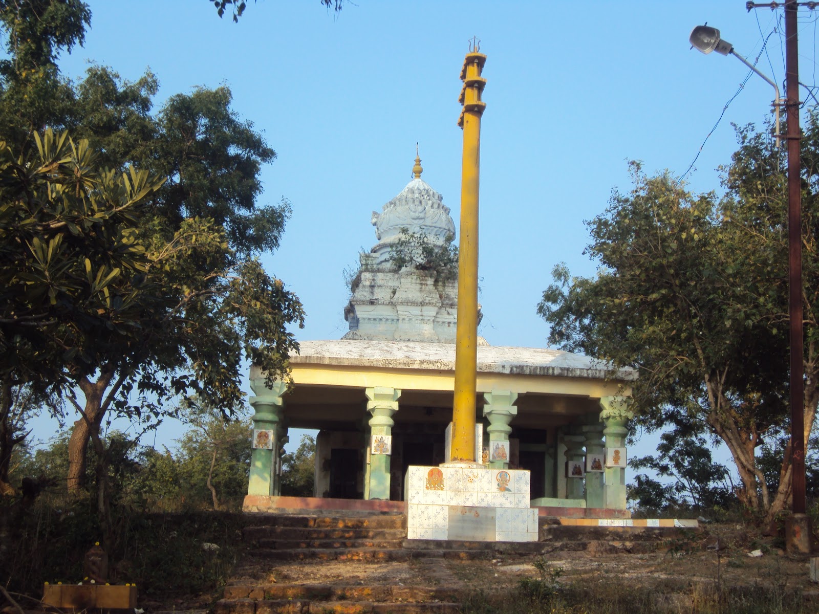 Goopuram: SRI VYAGRA LAKSHMI NARASIMHA SWAMY TEMPLE in AGIRIPALLI.