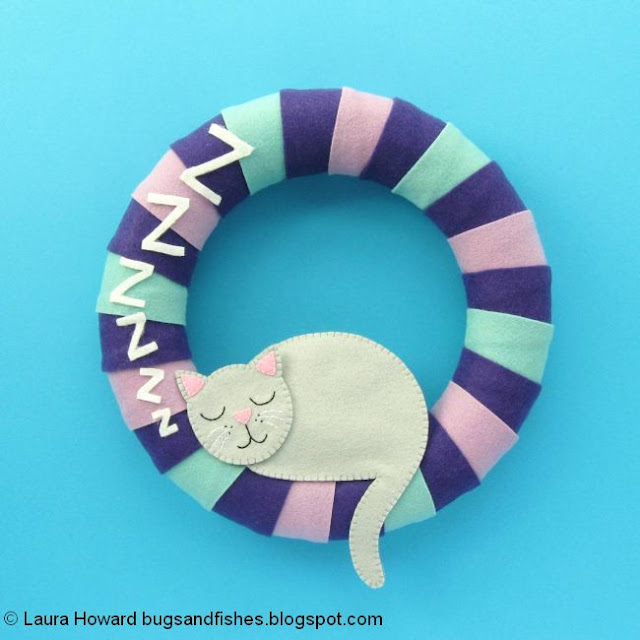 Bugs and Fishes by Lupin: A Year of Wreaths: October Cosy Cat Felt ...