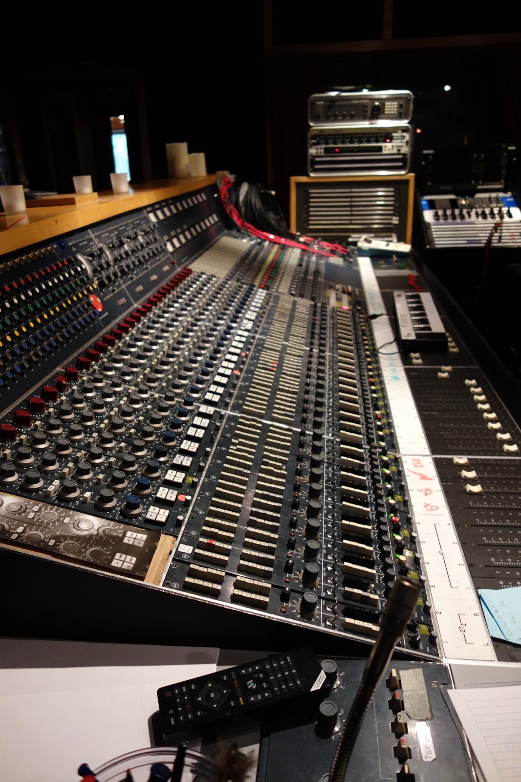 Live Seattle: music in the clubs: London Bridge Studio Tour with Scott ...