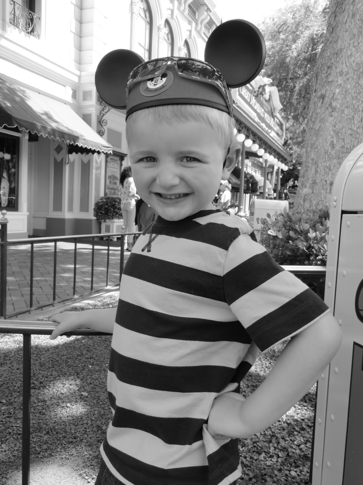 Harrison and Declan Regnault: Disneyland - May 2013
