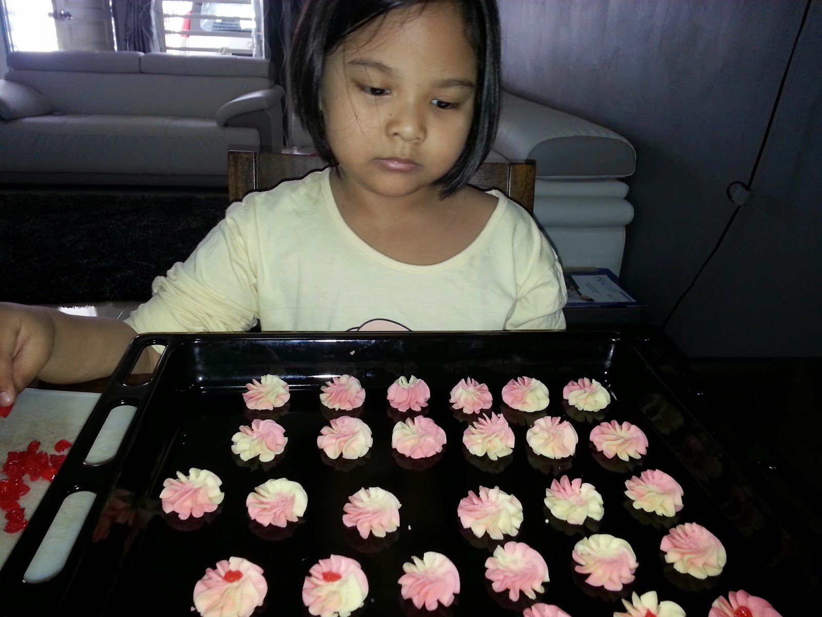 Resepi - Biskut Bunga Cina @ Biskut Dahlia @ Biskut Semperit