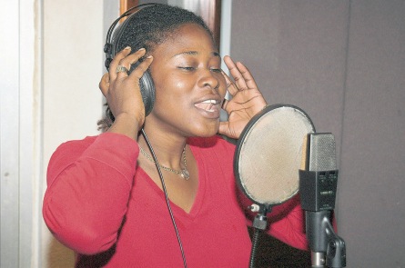 ReggaeDancehallPromotion: Lady G looks to Herbie