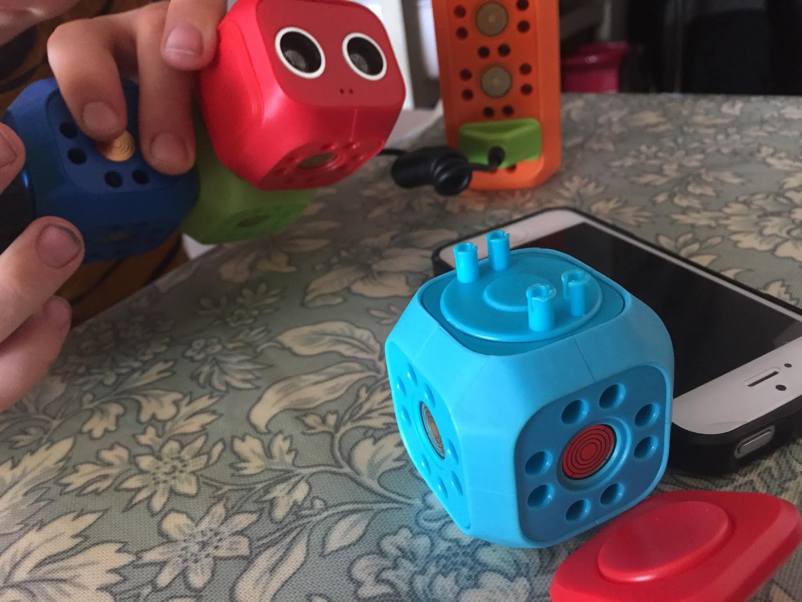 Modular Robotics with Robo Wunderkind - Review | Tech Age Kids ...