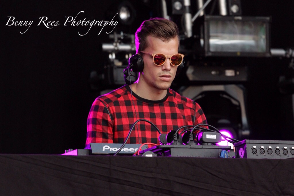 Benny Rees Music Media Music Promotions Showbizz and Woodstock Style ...