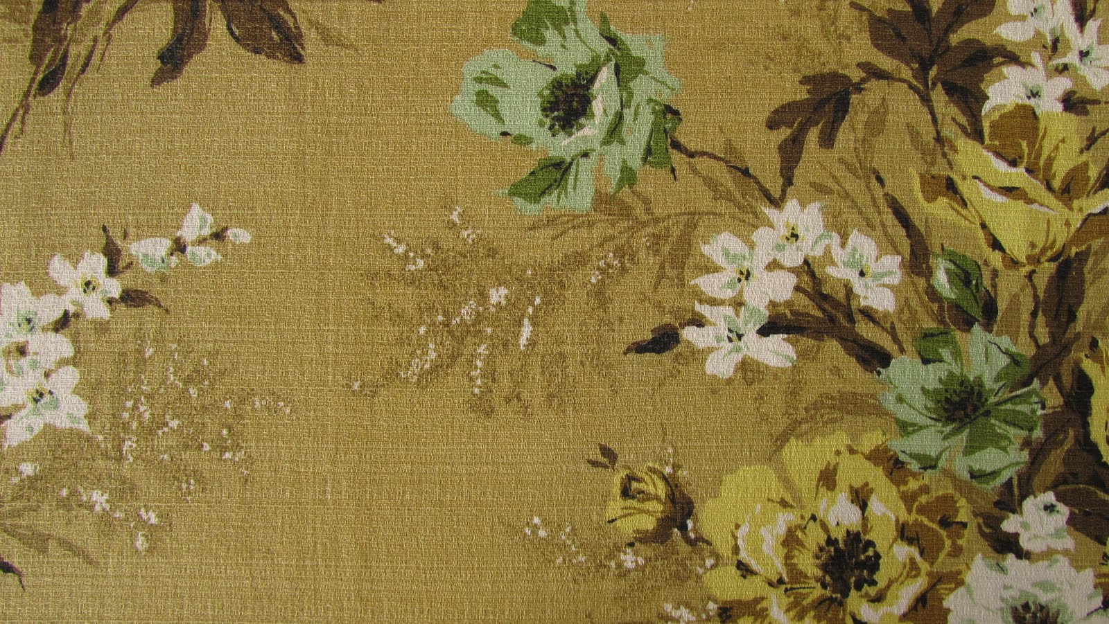 Small Things Simple Pleasures: Fabric screensavers