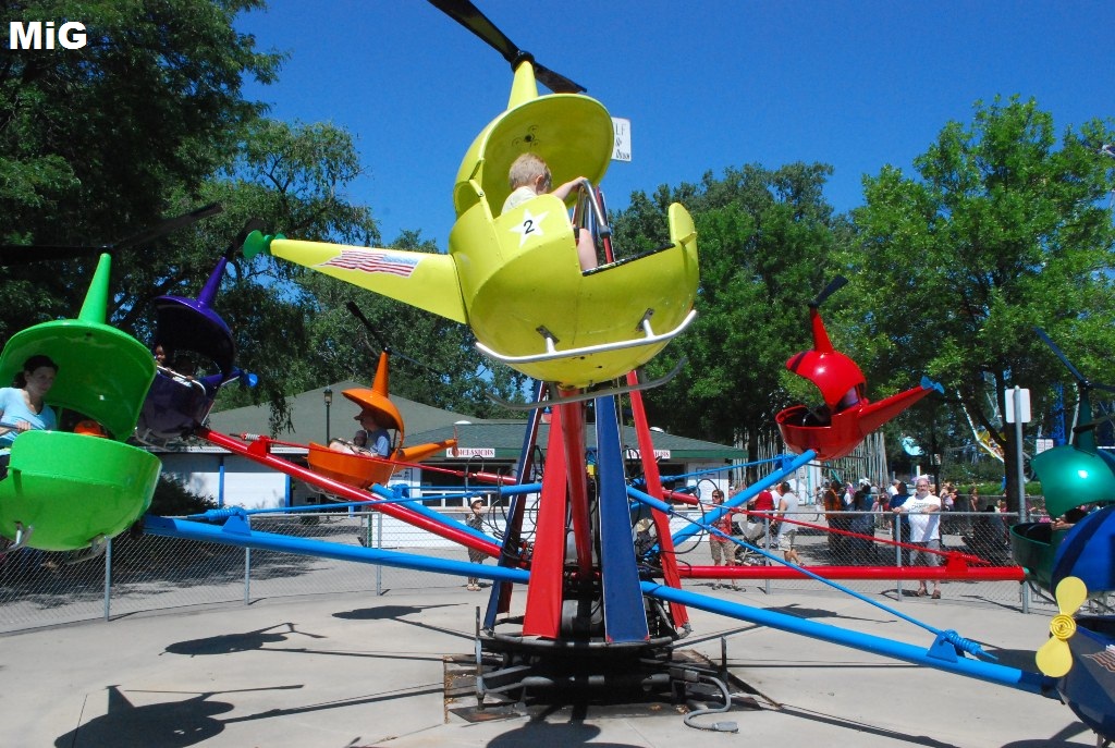 MidwestInfoGuide: Bay Beach Amusement Park