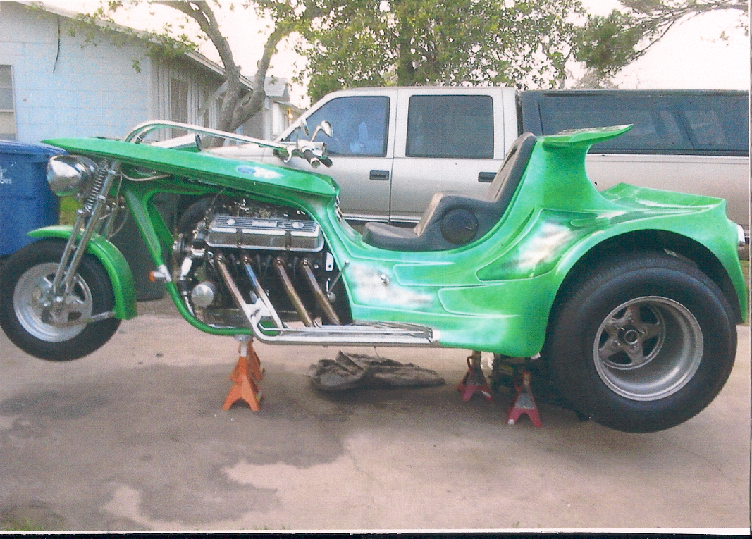 V-8 Trike