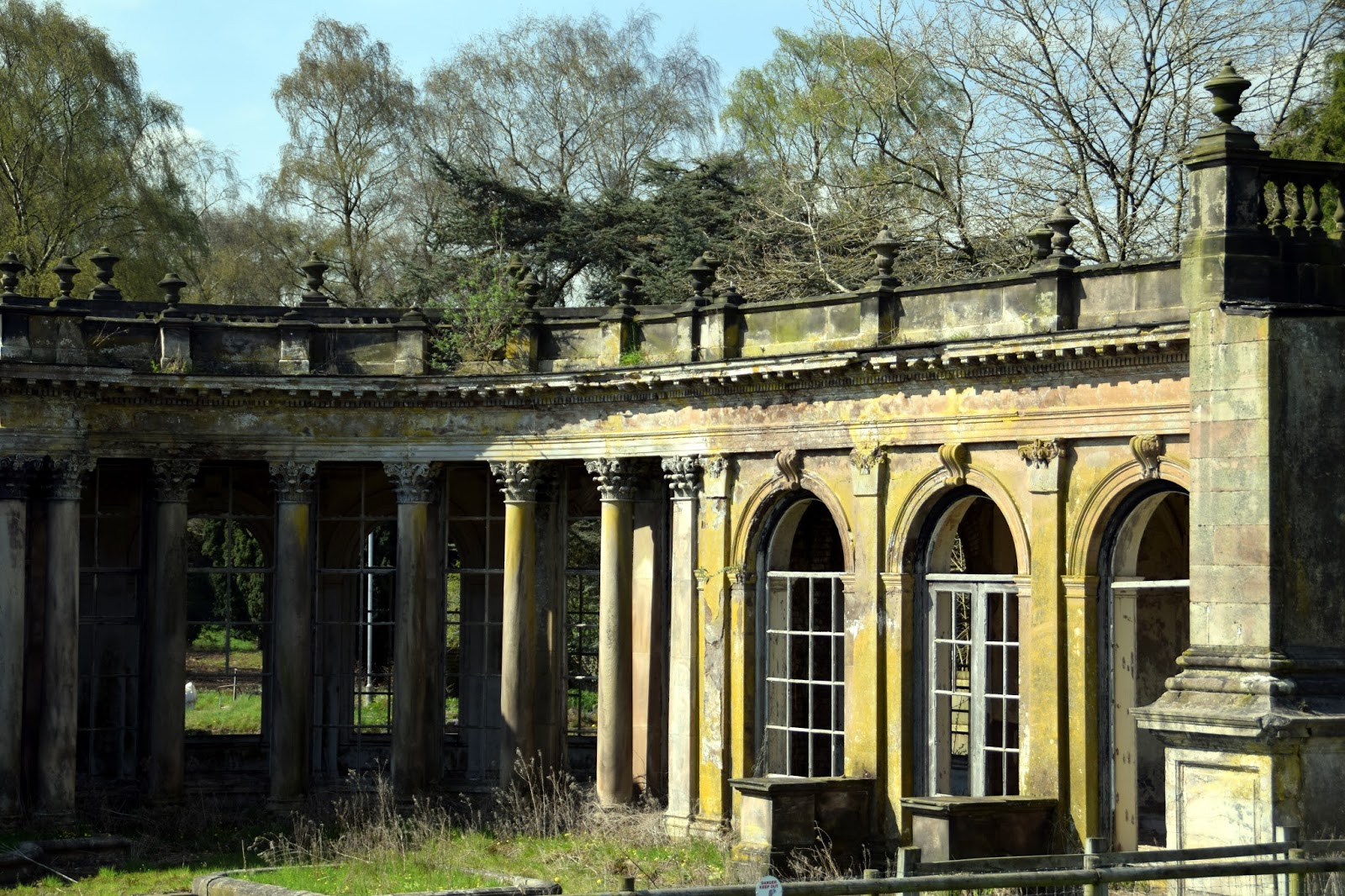Enjoy your time with beautiful places: Trentham Gardens