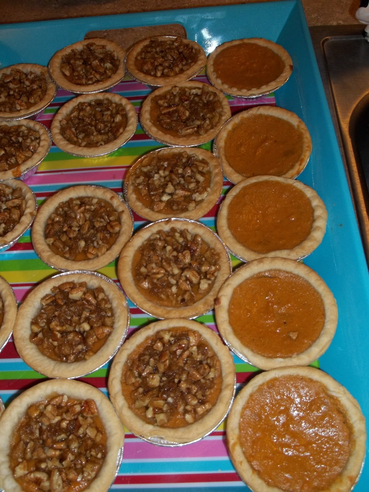 Simple 'n Southern: Mini Sweet Potato Pies with Brown Sugar Pecan Topping