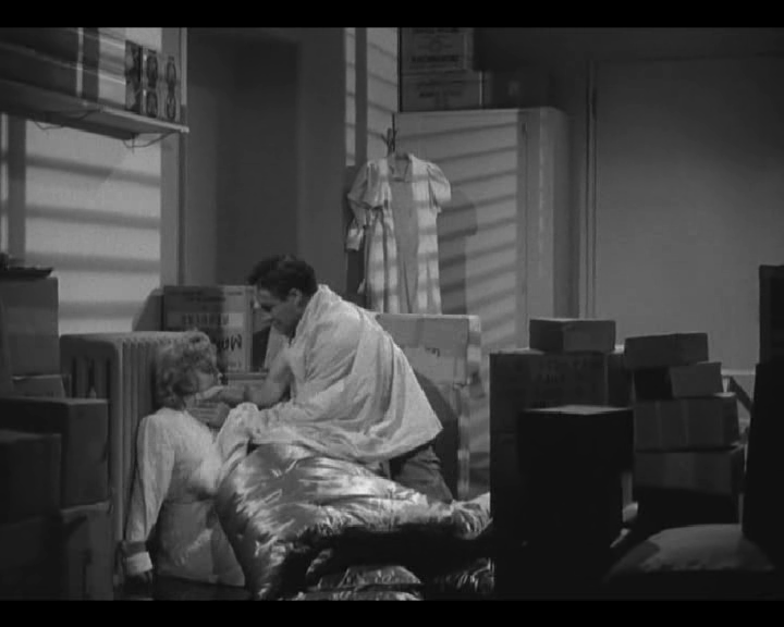 Desolation Angel's Damsels in Distress: ledna 2012