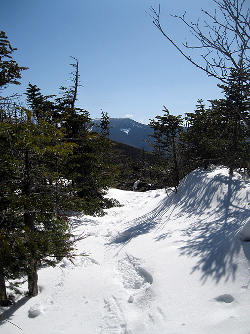 Hiking in the White Mountains: Still Winter in Franconia Notch