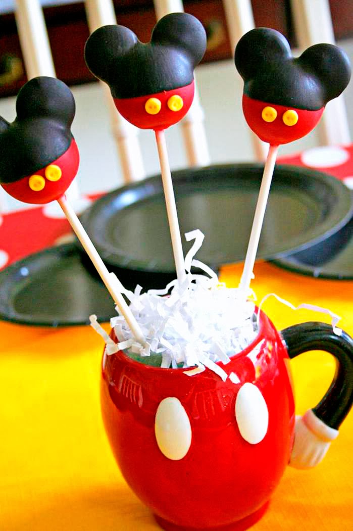 Amanda's Parties To Go: Mickey Mouse Party