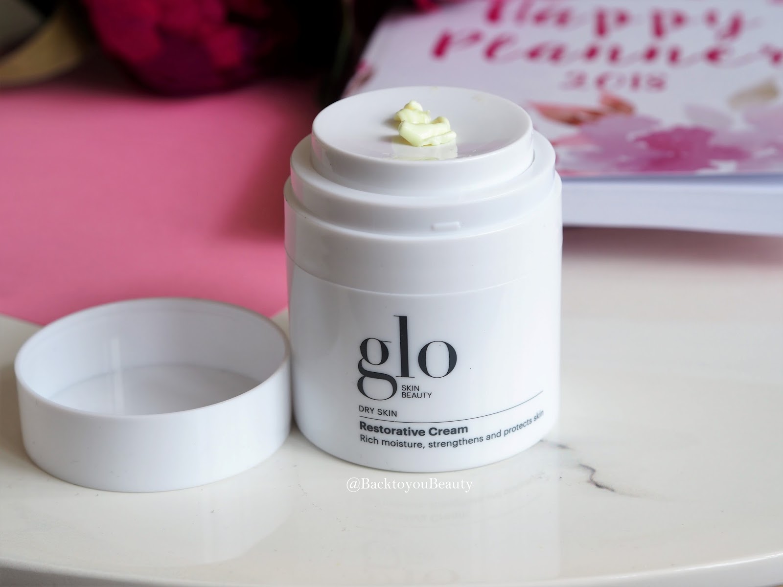 February – What’s on my desk? Products i received in beauty PR