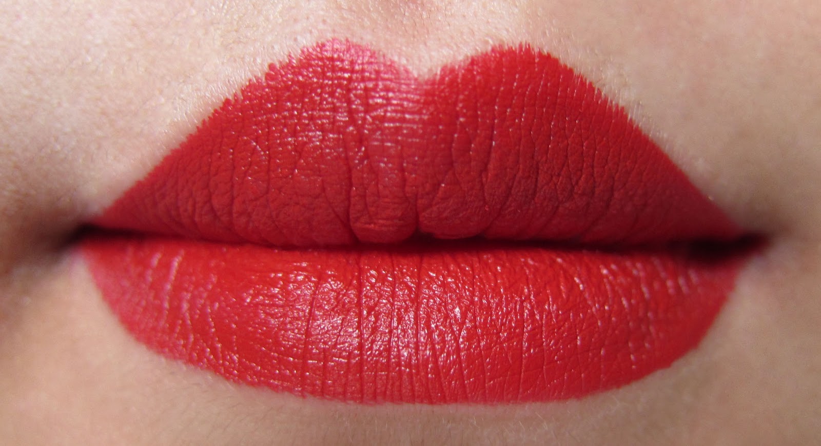 ♥•.♡.•♥ | Favorite color, Red, Color inspiration