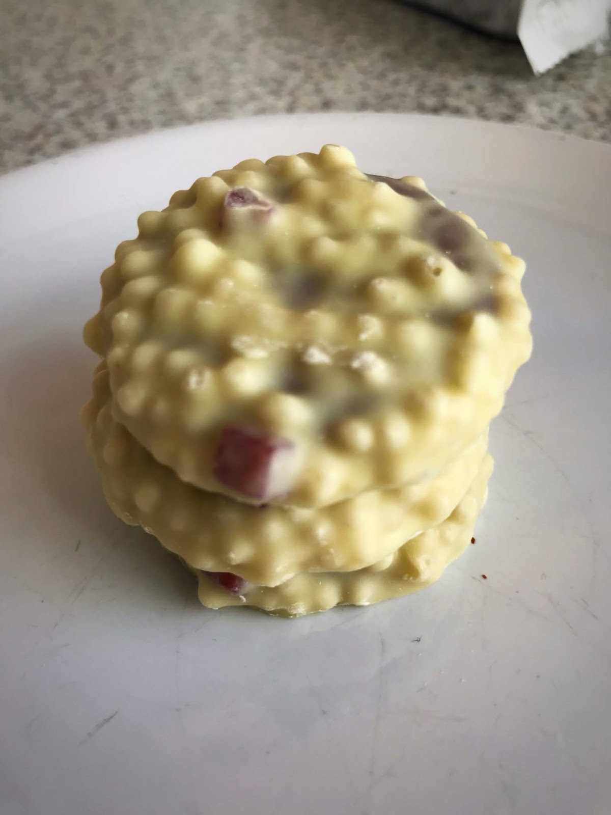 Elizabeth Shaw Luxuriously Tempting Biscuit Selection