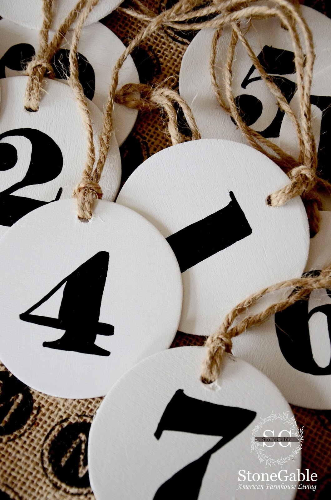 LARGE NUMBER TAGS DIY - Interior Design Ideas for Your Modern Home