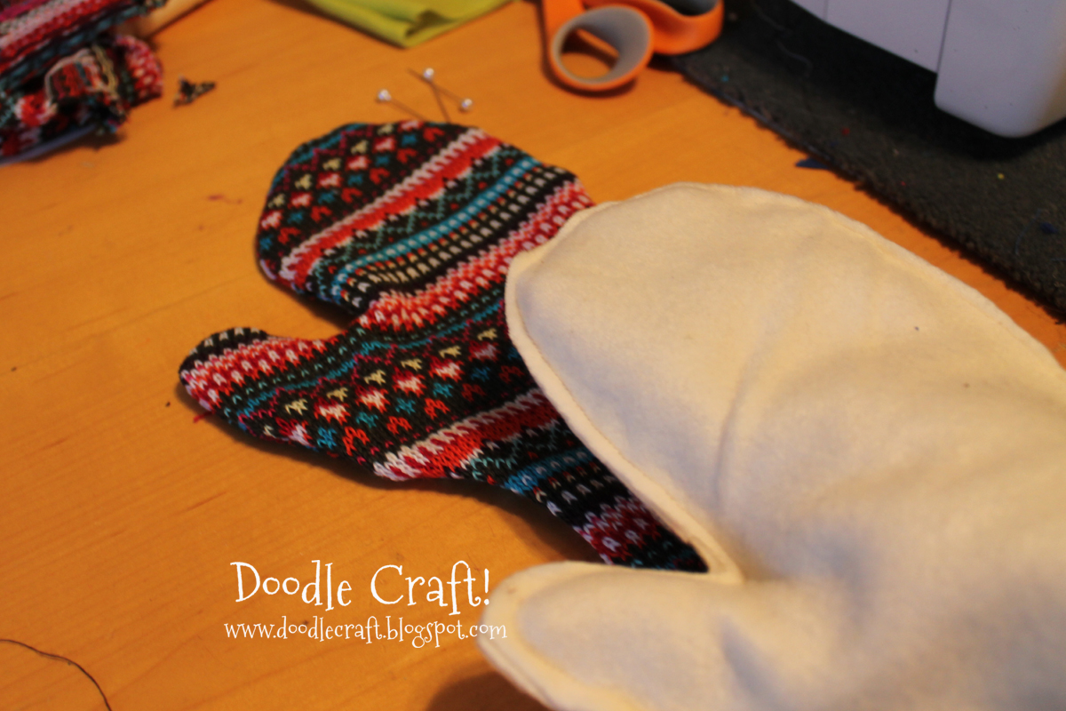 Warm Woolen Mittens!