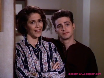 Let's Make Fun Of All The Clothes From Famous Original Beverly Hills ...