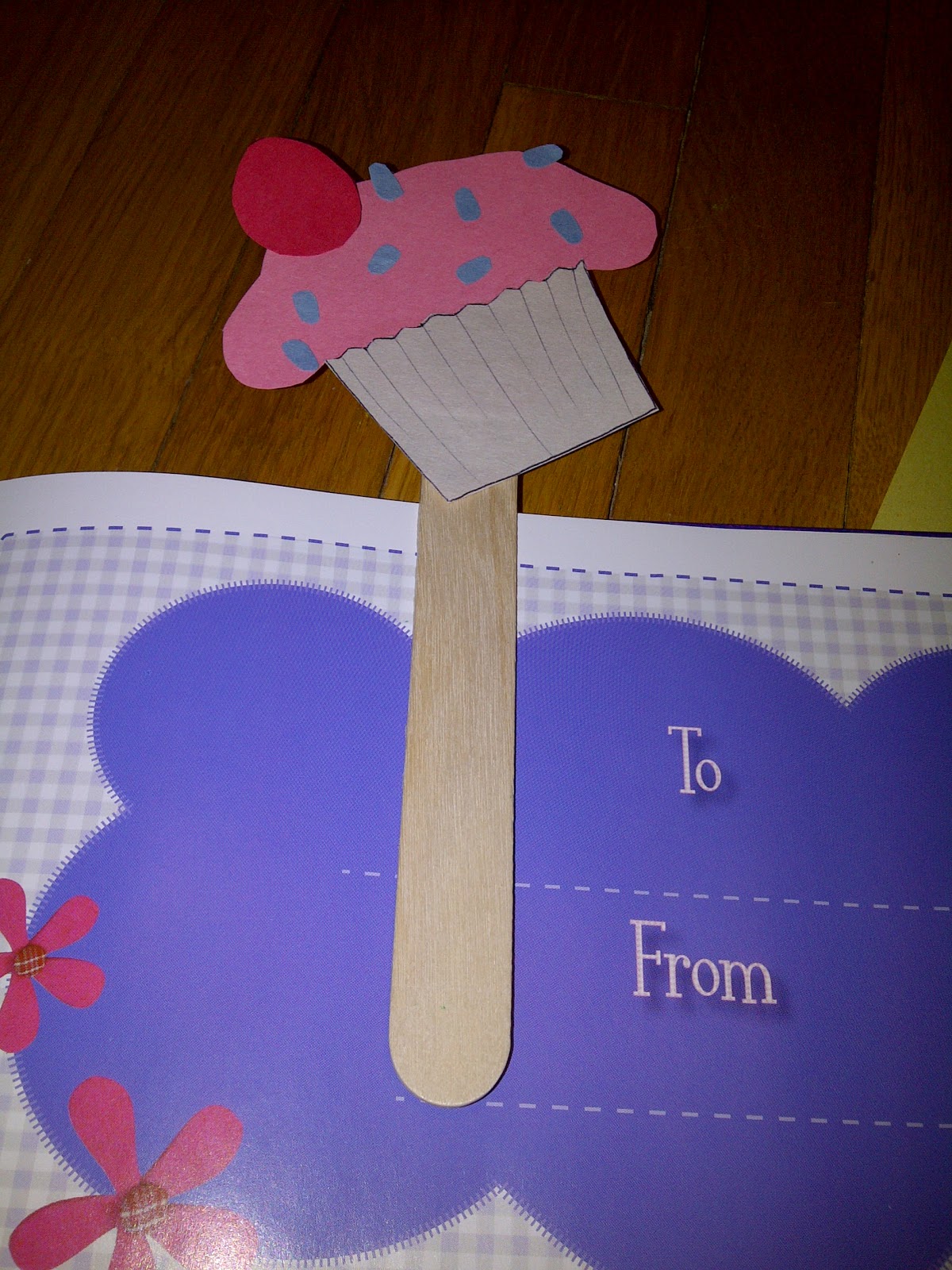 Crafts for Kids: Popsicle Stick - Bookmarks