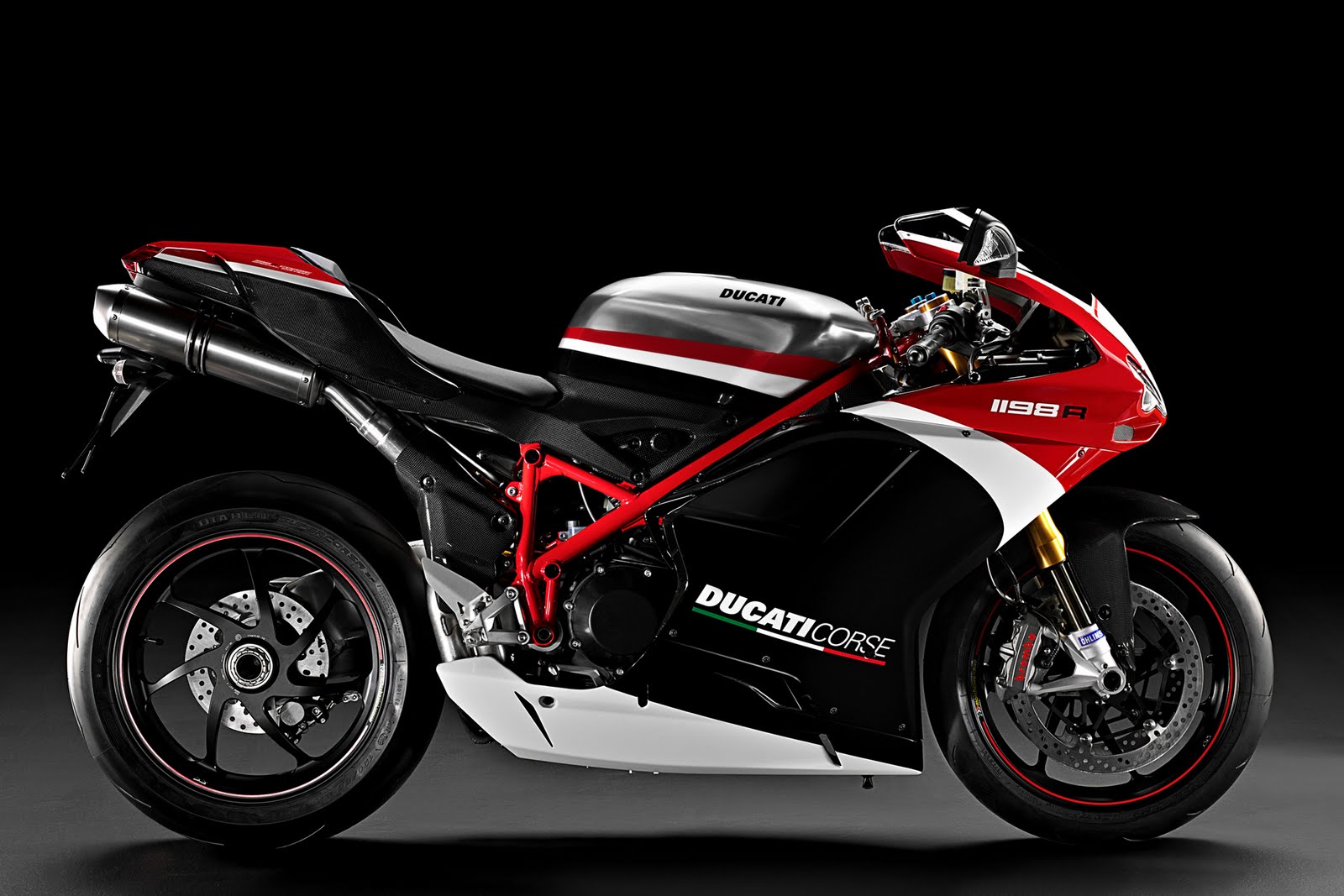 Auto Review: Ducati Superbike 1198
