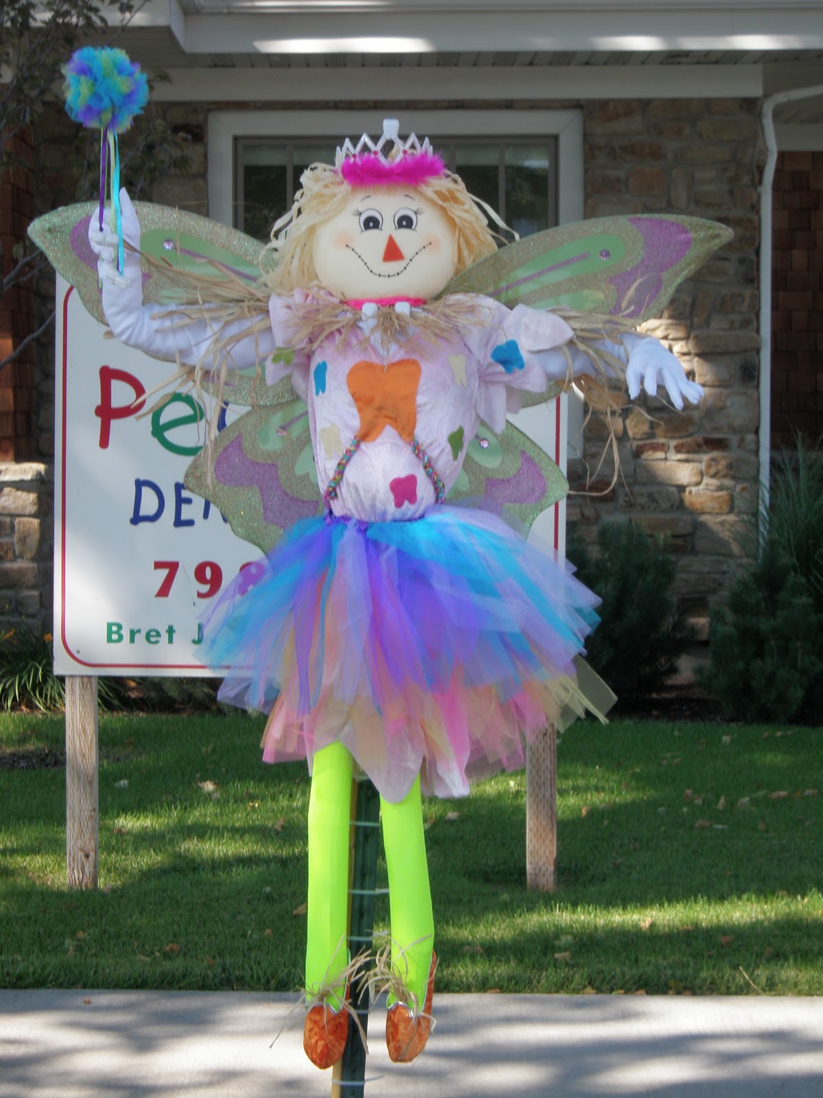 The Kid Dentist: Spanish Fork's Scarecrow Contest