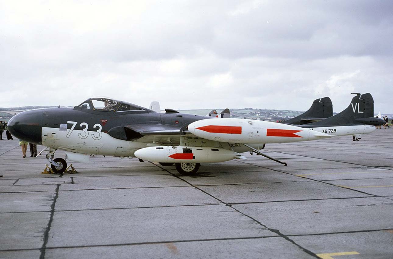 nhungdoicanh: de Havilland Sea Venom