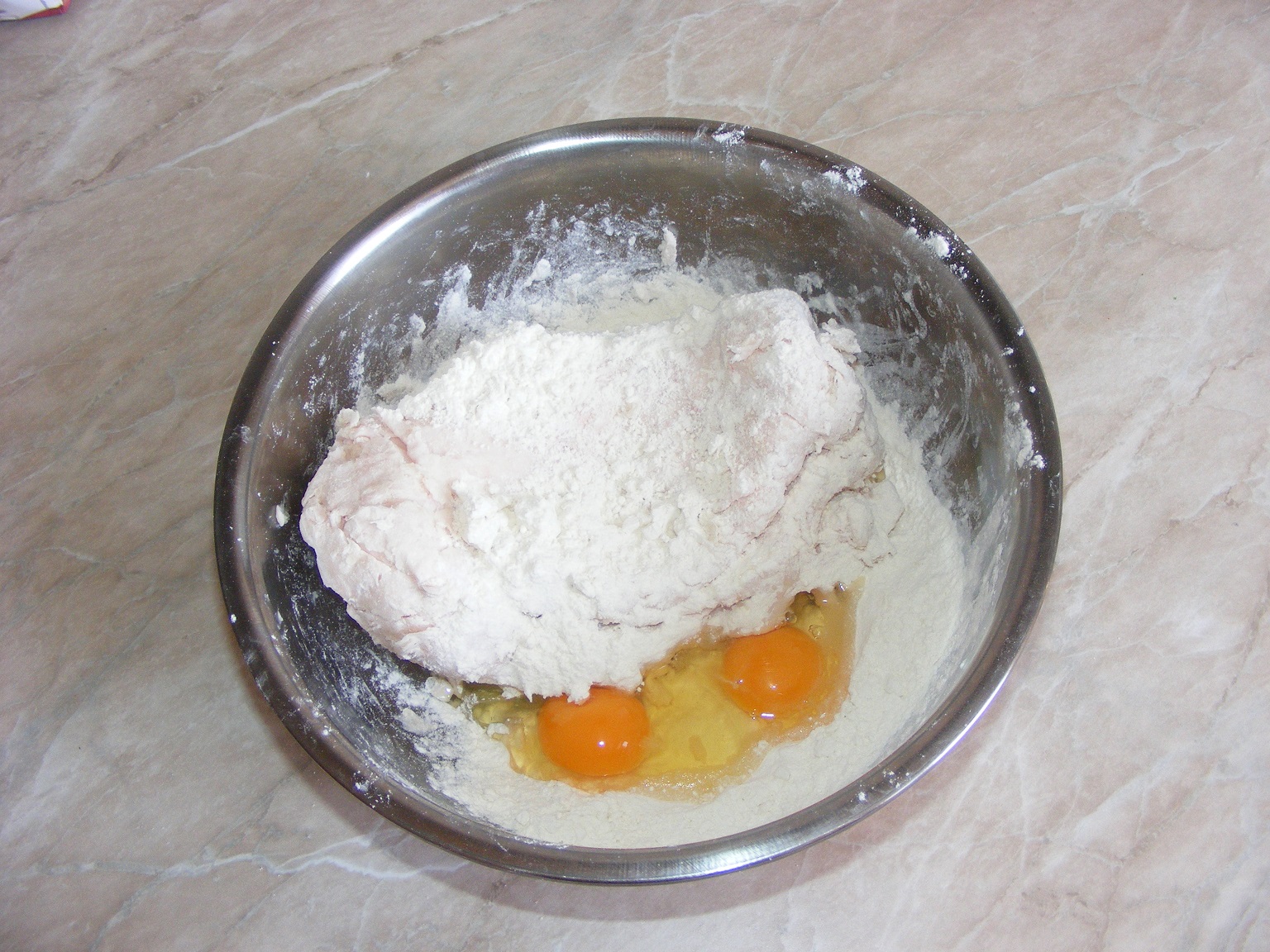 Cornulete fragede cu osanza | Preparatedevis.ro