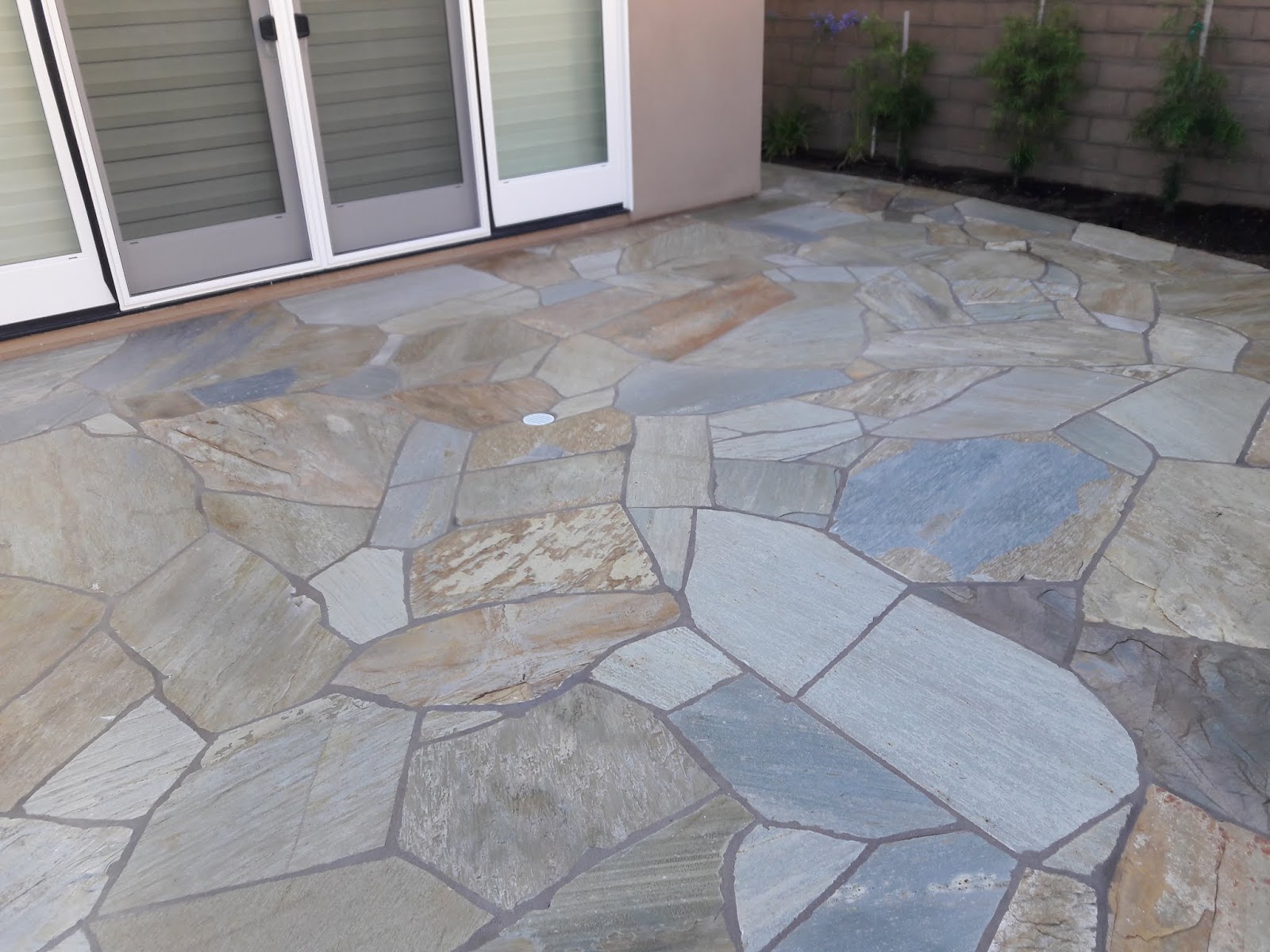 MELTIS USA INC.: STONE OVERLAY PATIO