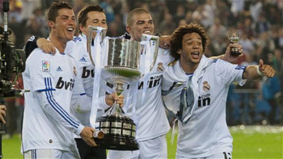 TWB22: Copa Del Rey 2010 2011 "El Clasico" Barcelona Real Madrid