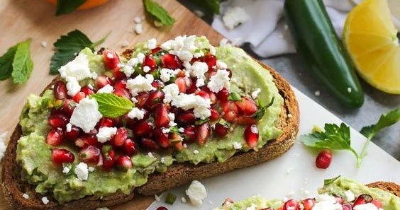 13 Fancy Avocado Toasts That Are Totally Craveable - Quick and Easy Recipes