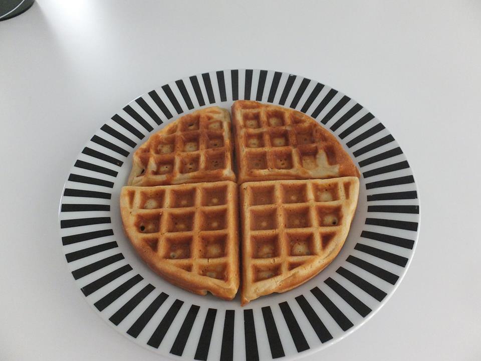 Les recettes de cuisine de Chantal: GAUFRE MAISON (Ricardo)
