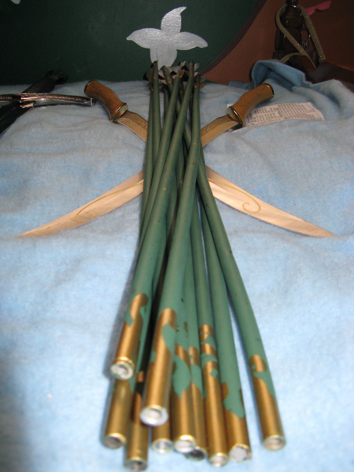 Leaves of Lorian: Legolas Greenleaf Bow(s), Quiver(s)& Arrows; Lord of ...