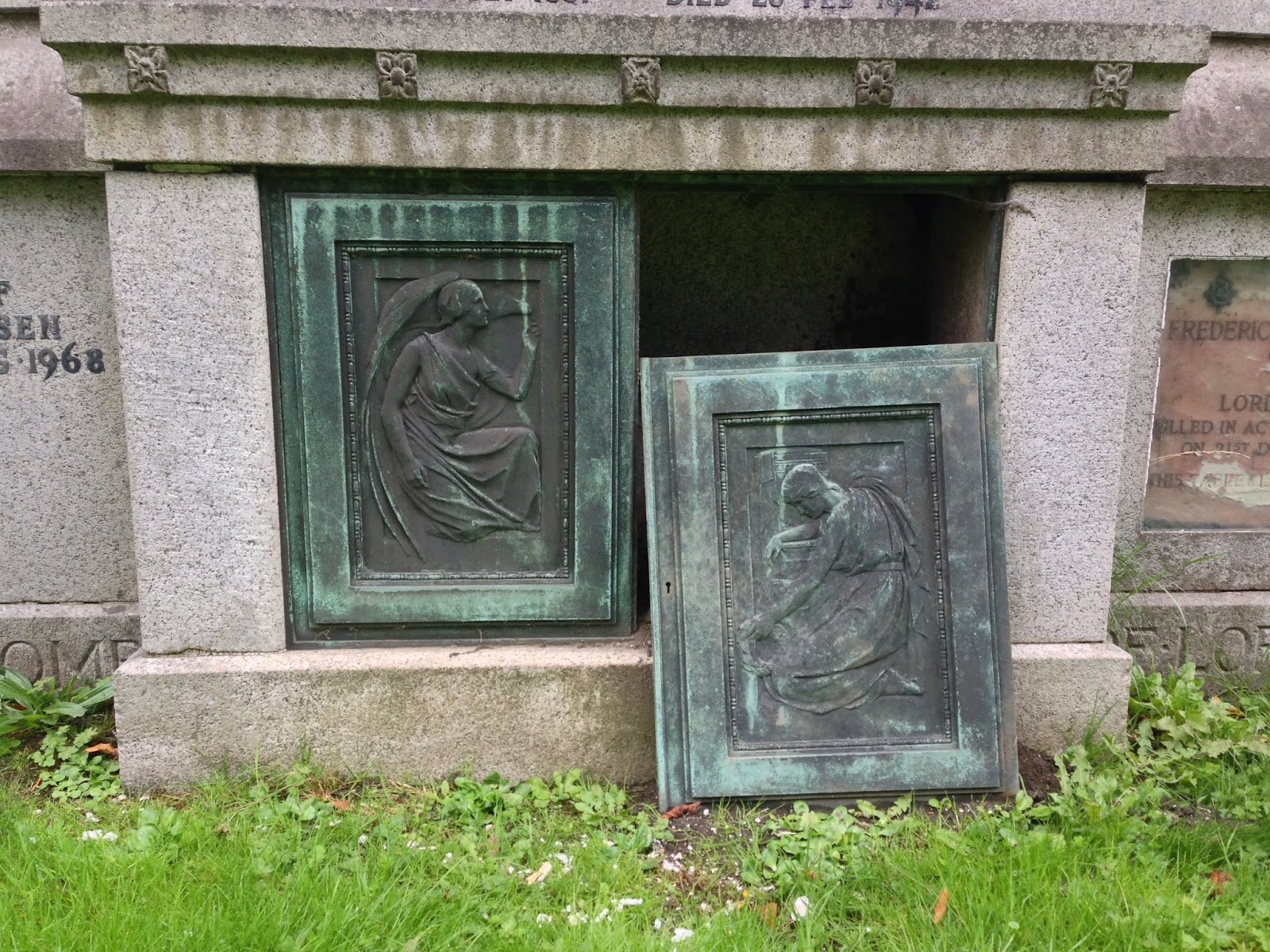 Palabras da man ao corazón: Epitaphs (XXIV): Posthumous Letters in ...