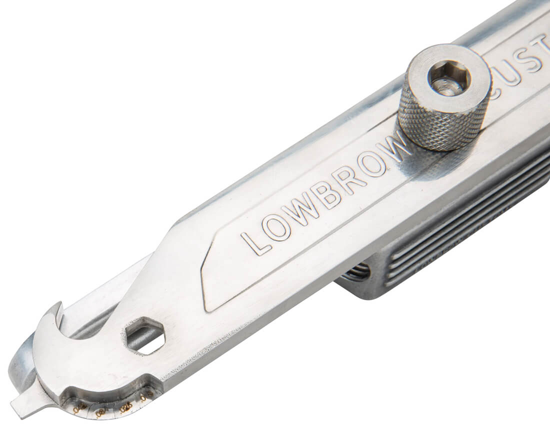 V-Twin News: The Round-The-World Spark Plug Holder