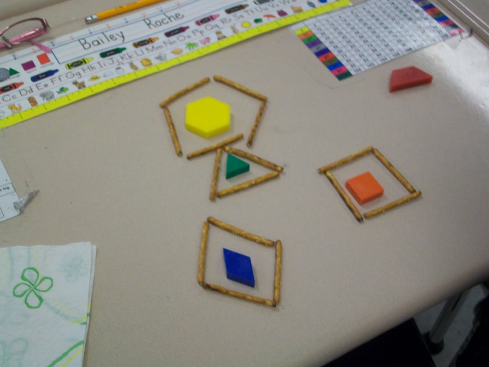 Mrs. Wheeler's First Grade Tidbits: Polygons
