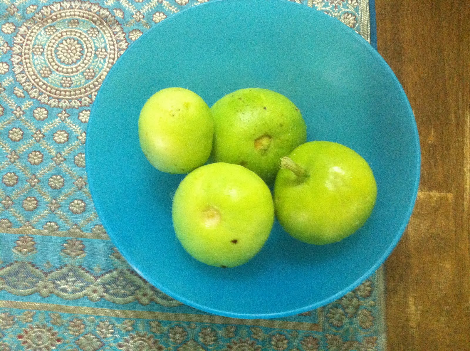 Mystery Produce Episode 7 - Tinda | Keeping up with Siera in India