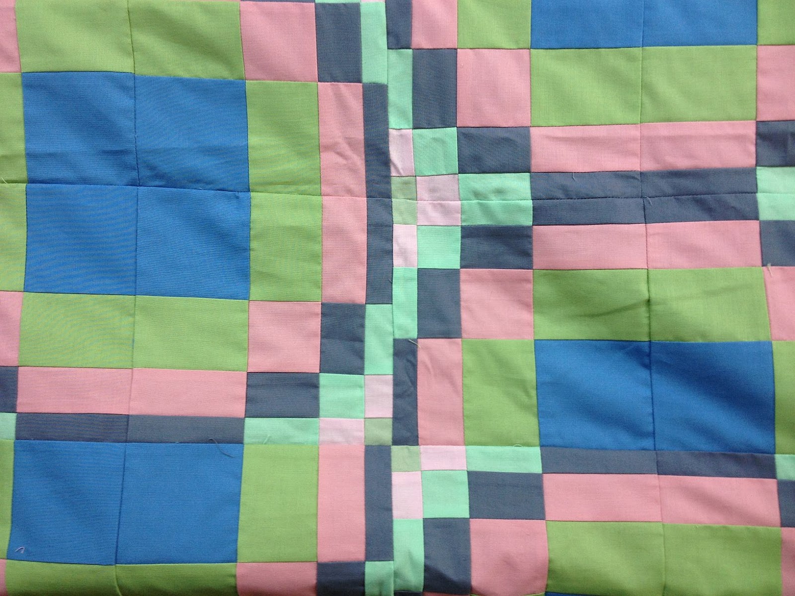 Quilts SB: My Quip – Test 40 Quilt Top Completed