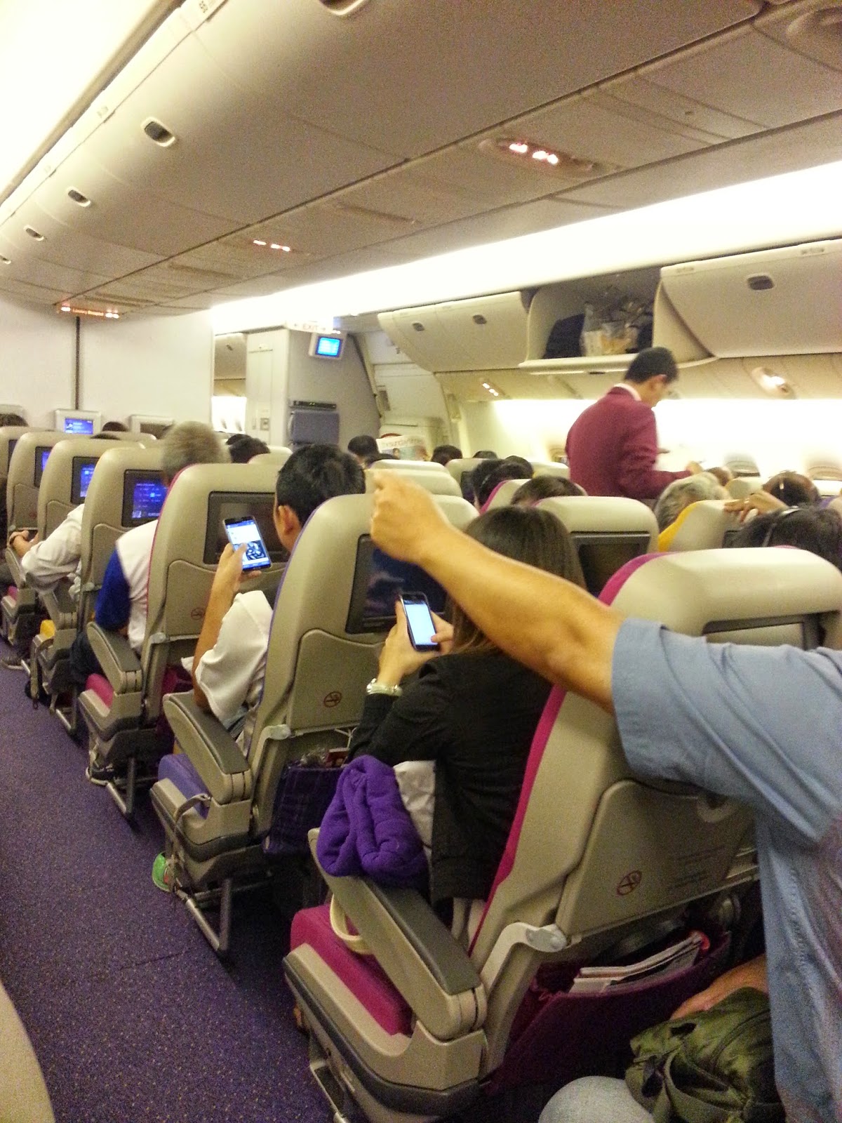Zephyrous Travels: [Airline Review] - Thai Airways (TG402) / (TG401 ...