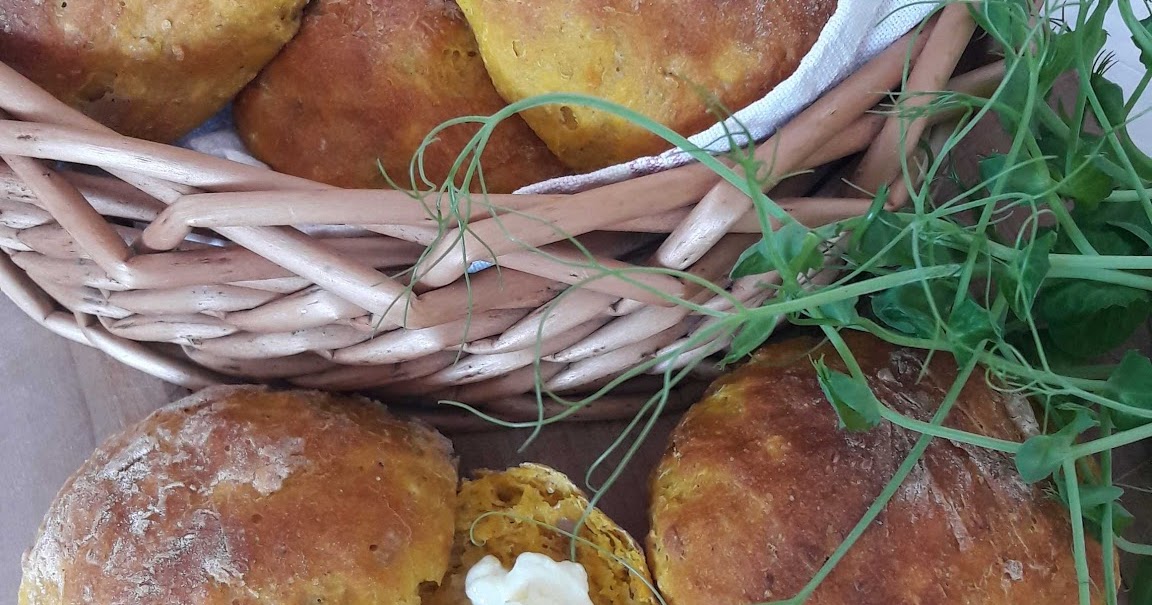 Tarun Taikakakut: Rahka-porkkanasämpylät (18kpl)