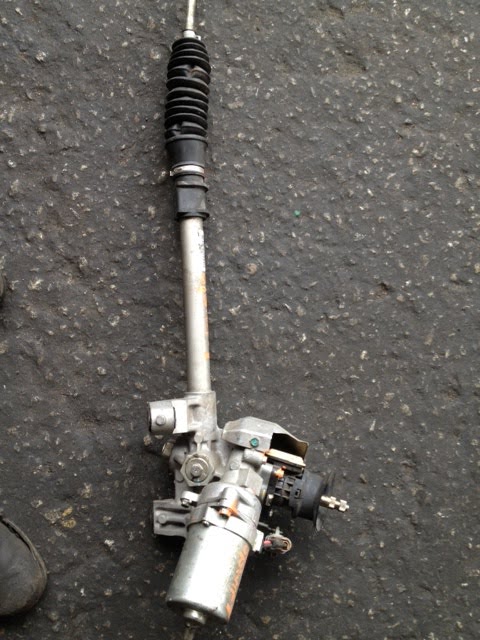 Kedai Halfcut: SUZUKI SWIFT YEAR 2005 STEERING RACK