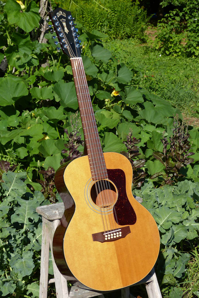 1977 Guild F112 Mini-Jumbo 12-String Guitar
