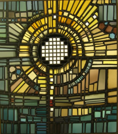 good church design: Icelandic Stained glass by Gerður Helgadóttir
