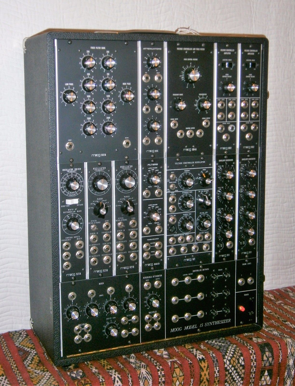 MATRIXSYNTH: New Model MOOG MODEL 15 MODULAR SYNTHESIZER SN 032/150