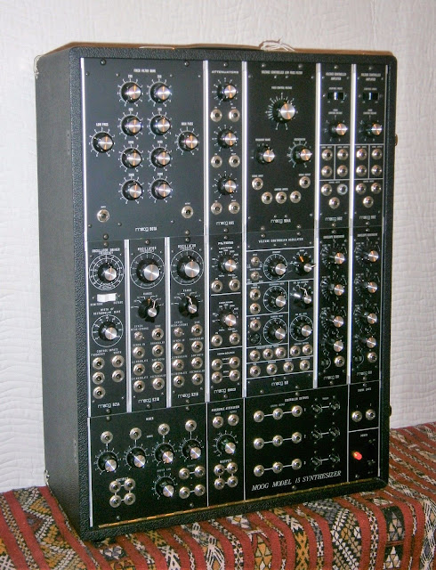 MATRIXSYNTH: New Model MOOG MODEL 15 MODULAR SYNTHESIZER SN 032/150