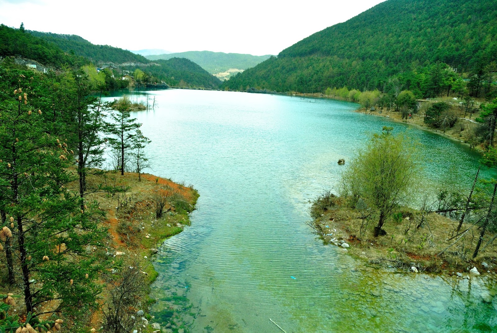 JADE DRAGON SNOW MOUNTAIN, China: MAP & LOCATION