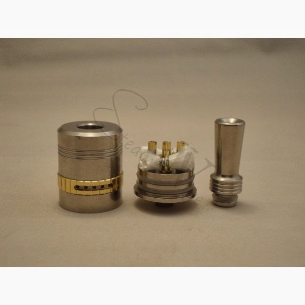 La E-cigarette et moi: Revue du Caterpillar, RDA, de SMOK